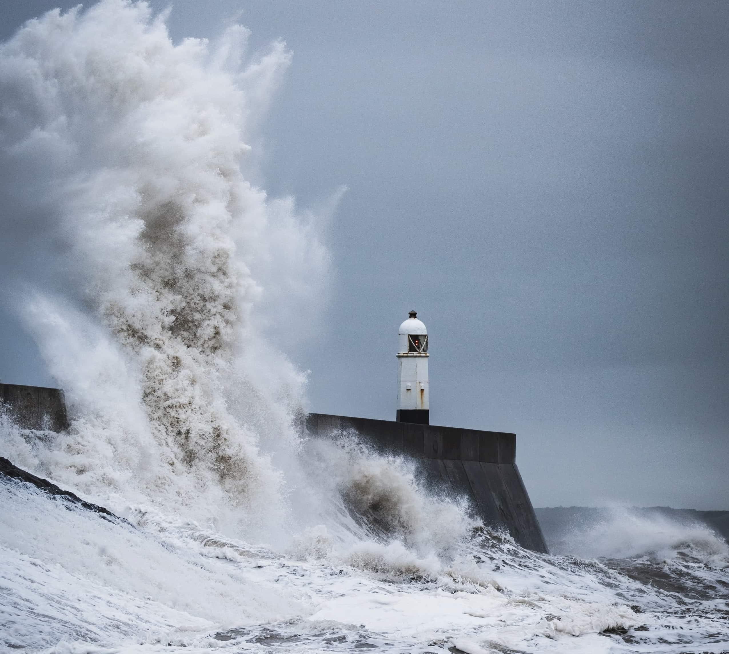 Synoptic conditions conducive for compound wind-flood events in Great ...
